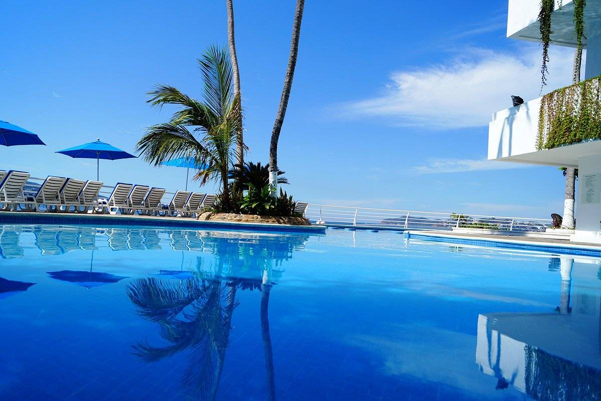 Acapulco Beach Resorts—Luxury, History & Sun-Kissed Shores – Luxury ...